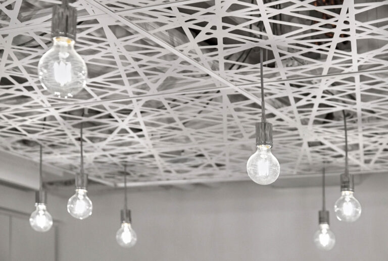 Trace® STRAIGHT – NOWN