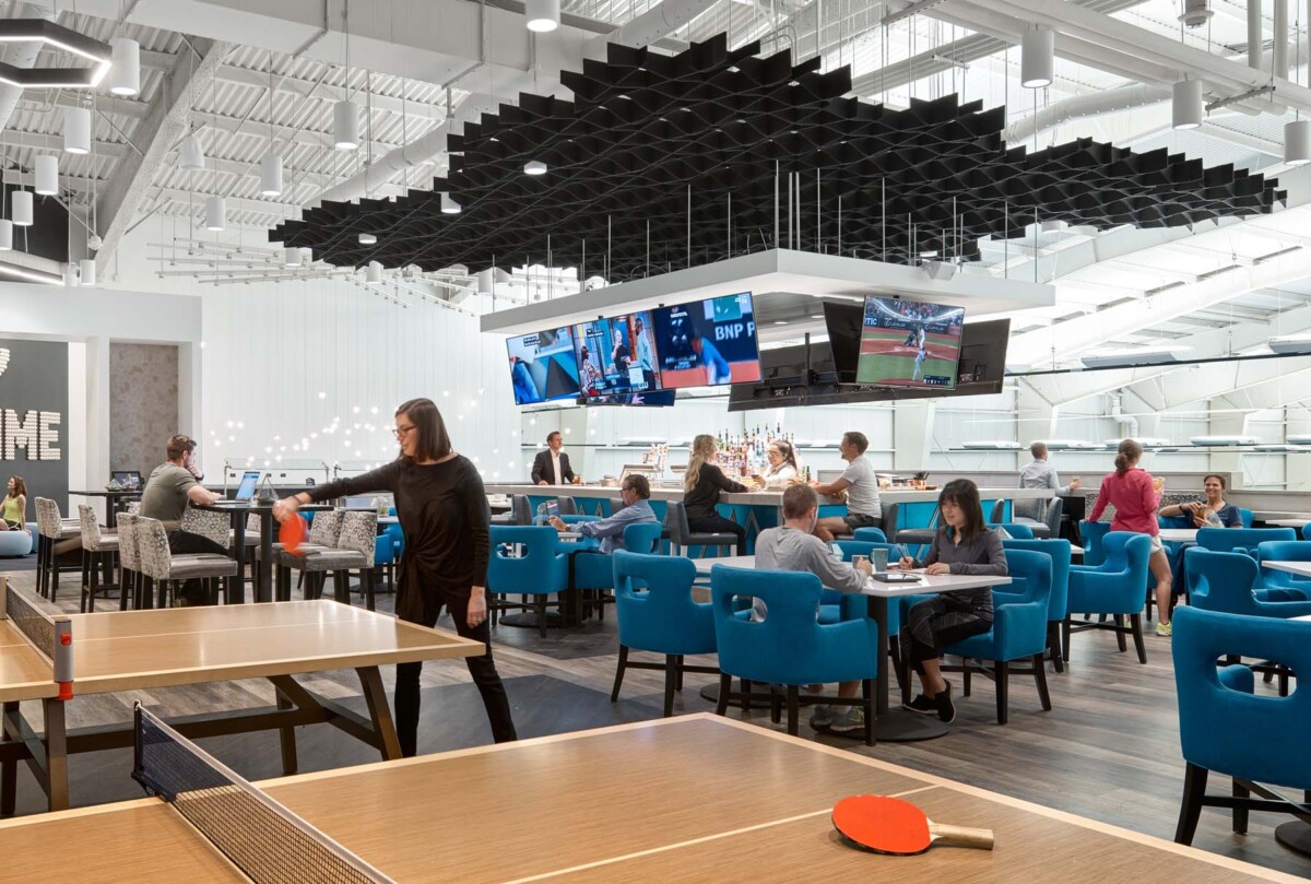 MET Center Clubcorp – NOWN